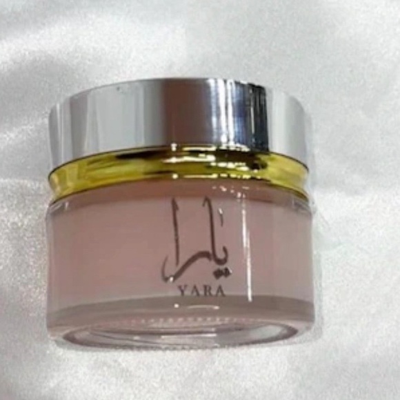 Bath & Body | Yara Pink Perfume By Ard Al Zaafaran Vaseline Cream 2 Mg ...
